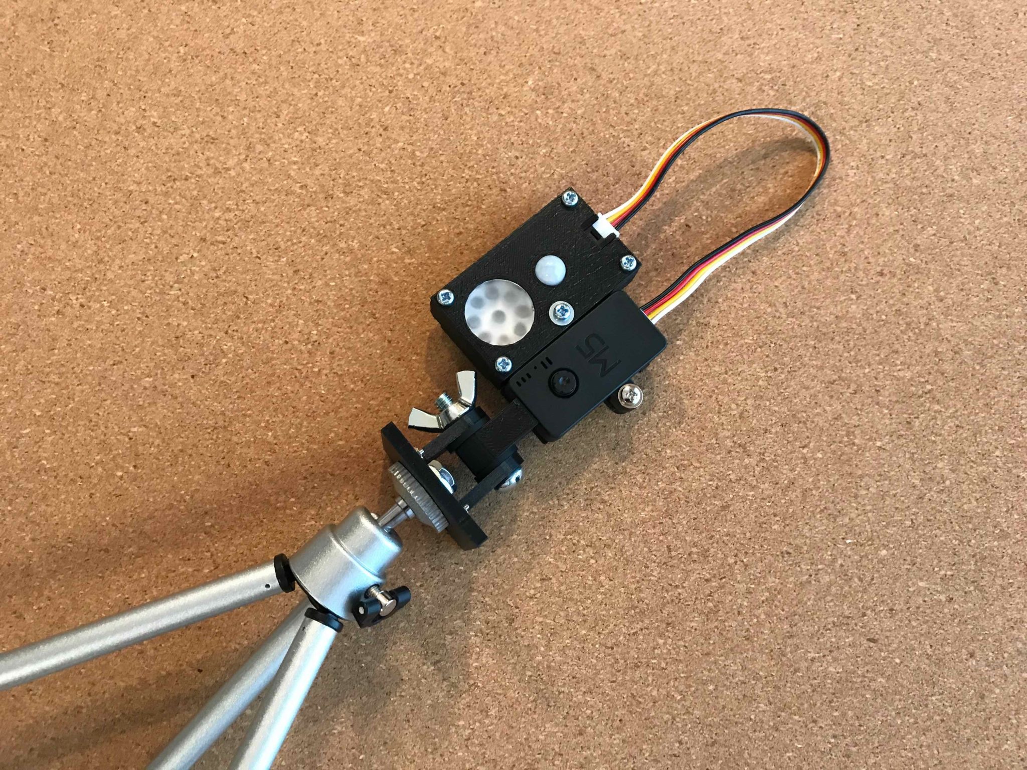 M5Camera用の人感センサ付きLEDライトを作成する | さとやまノート