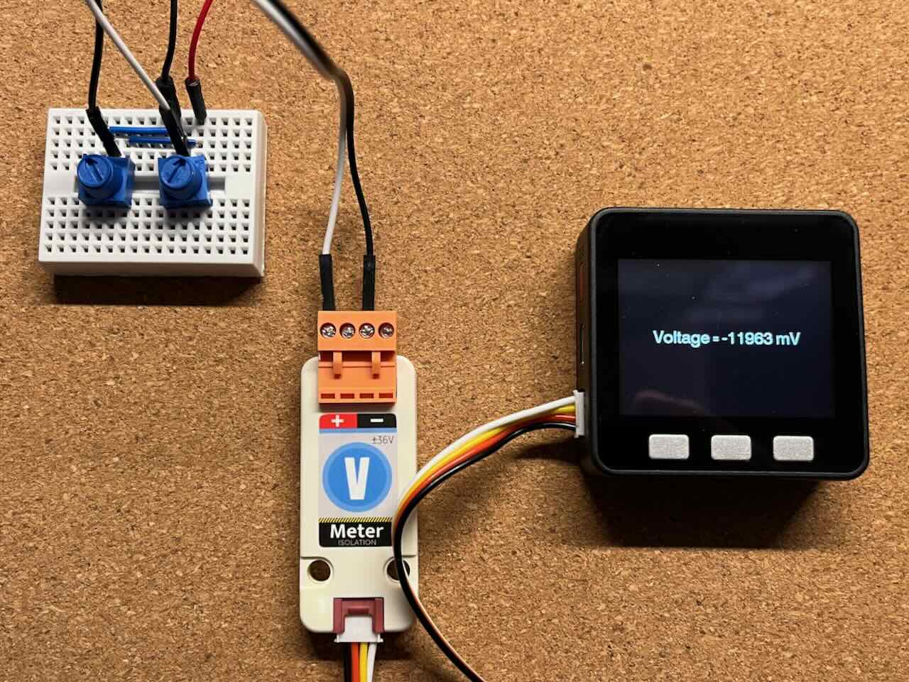 M5Stackでできること 〜M5Stack用電圧計ユニットを使う | さとやまノート